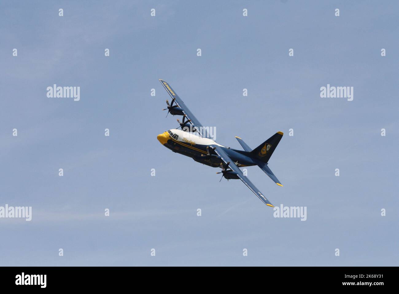 Fat albert in flight hi-res stock photography and images - Alamy