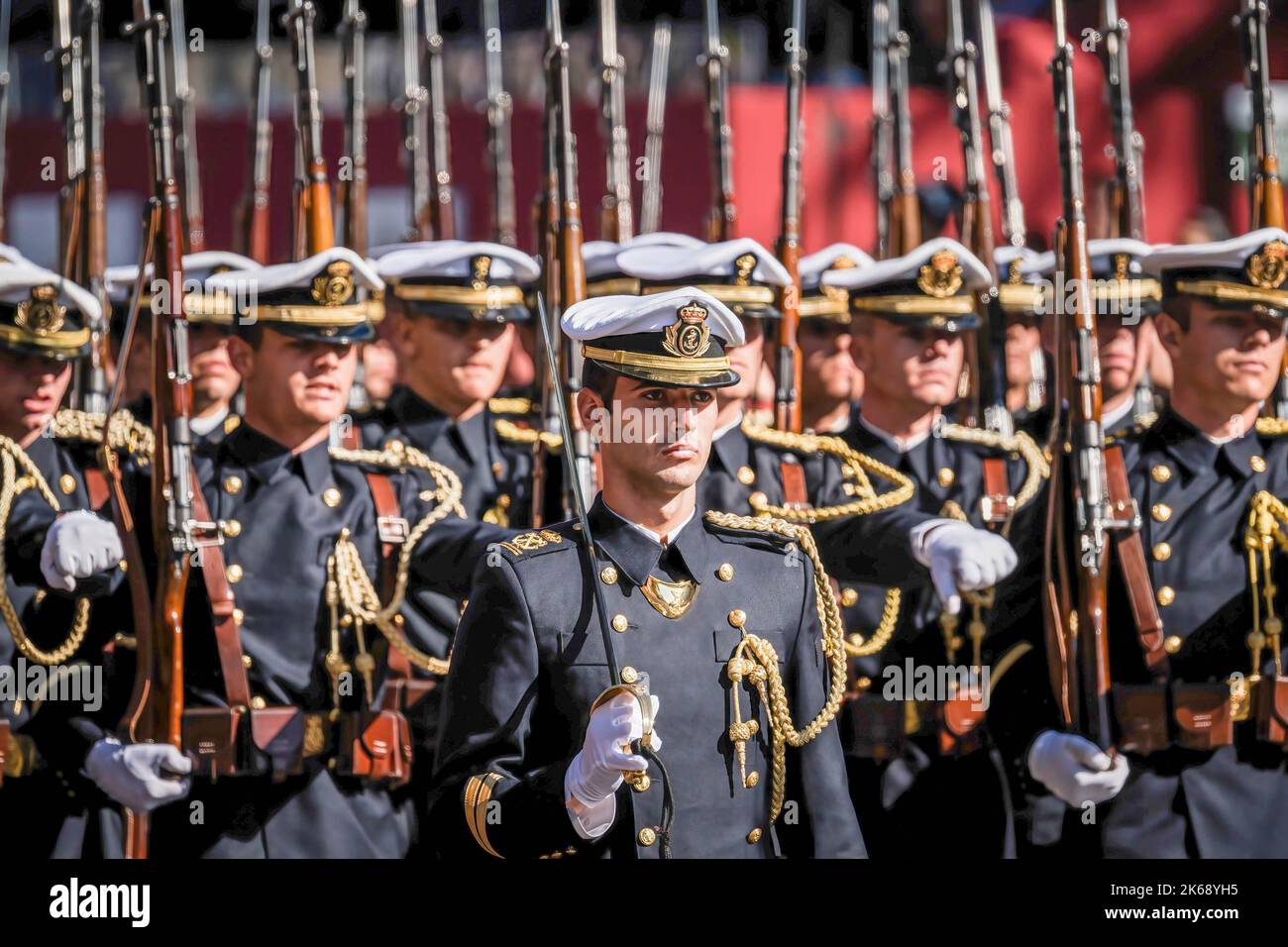 Madrid, Spain. 12th Oct, 2022. Naval soldiers march during the Hispanic ...