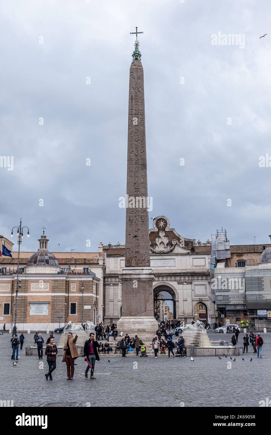 People's Square ( Piazza del Popolo ), Egyptian obelisk of Ramesses II ...
