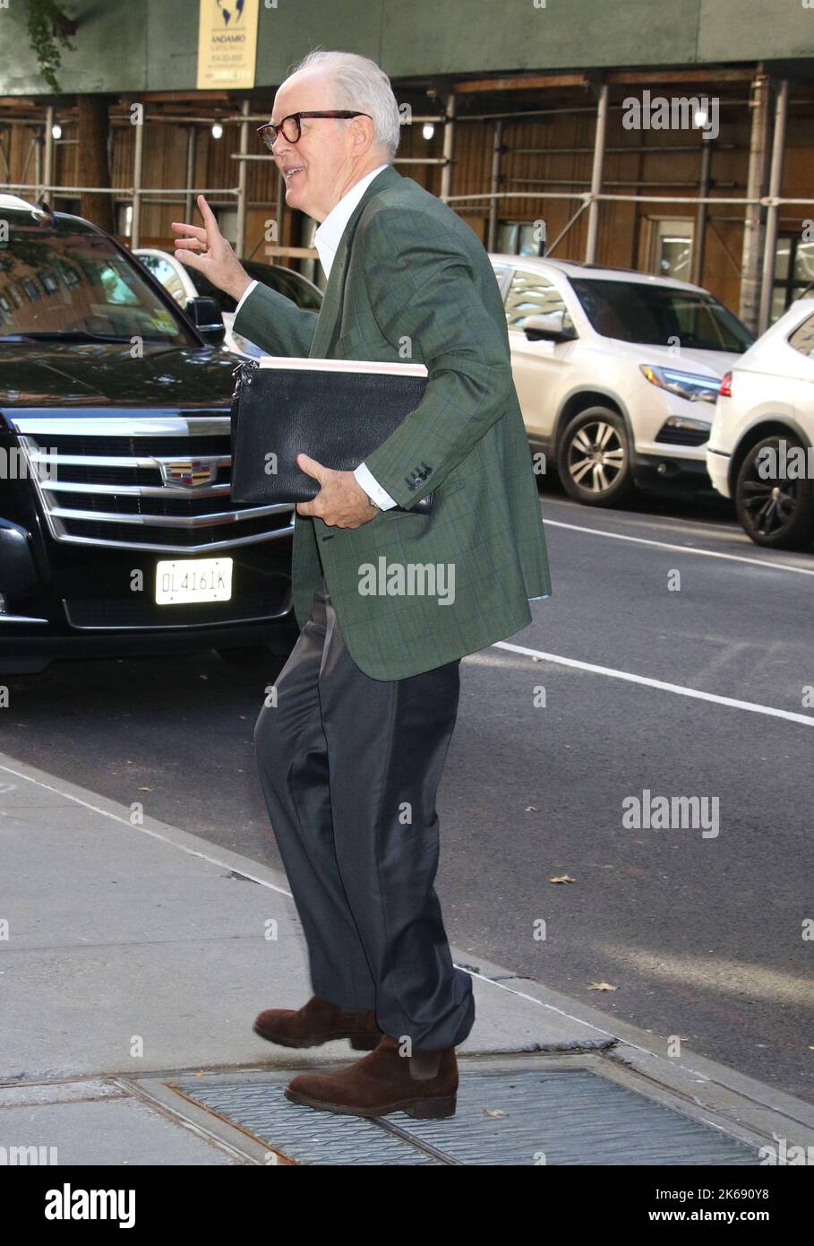 Anne Hathaway and John Lithgow at The View -PICTURED: John Lithgow ...