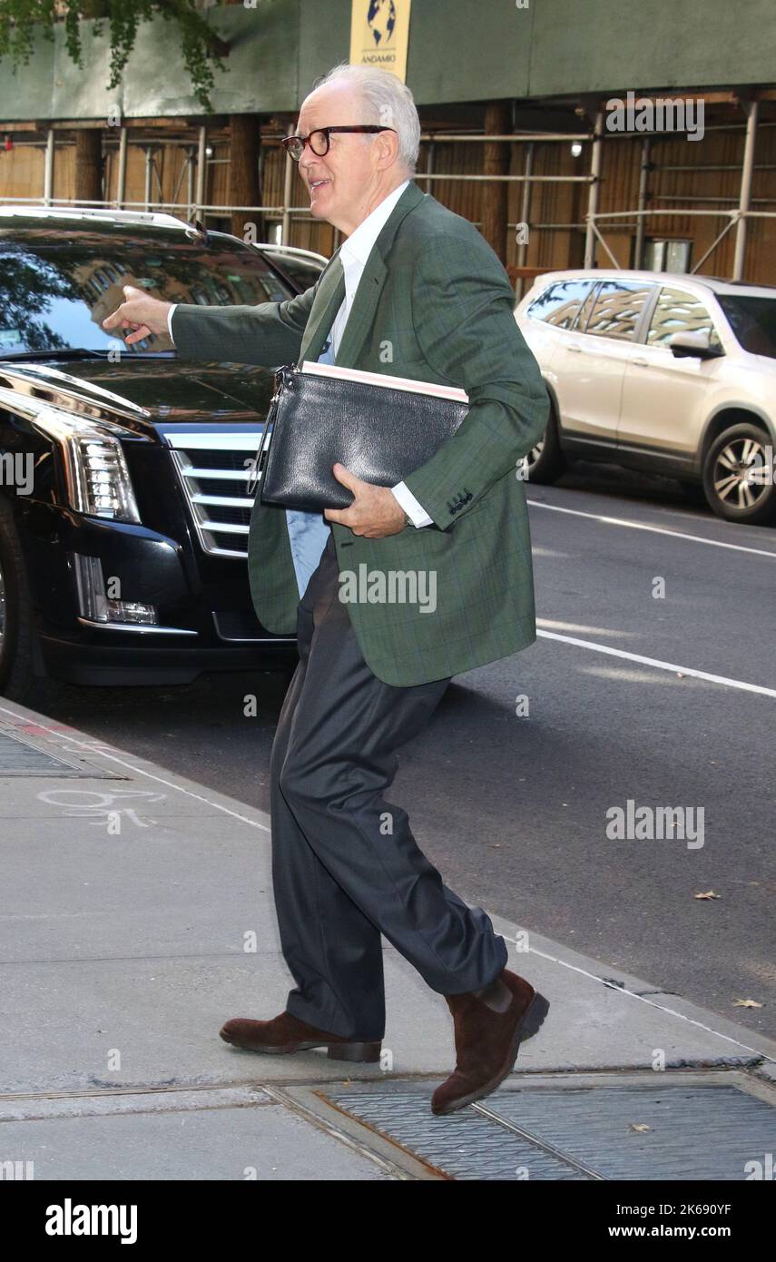 Anne Hathaway and John Lithgow at The View -PICTURED: John Lithgow ...