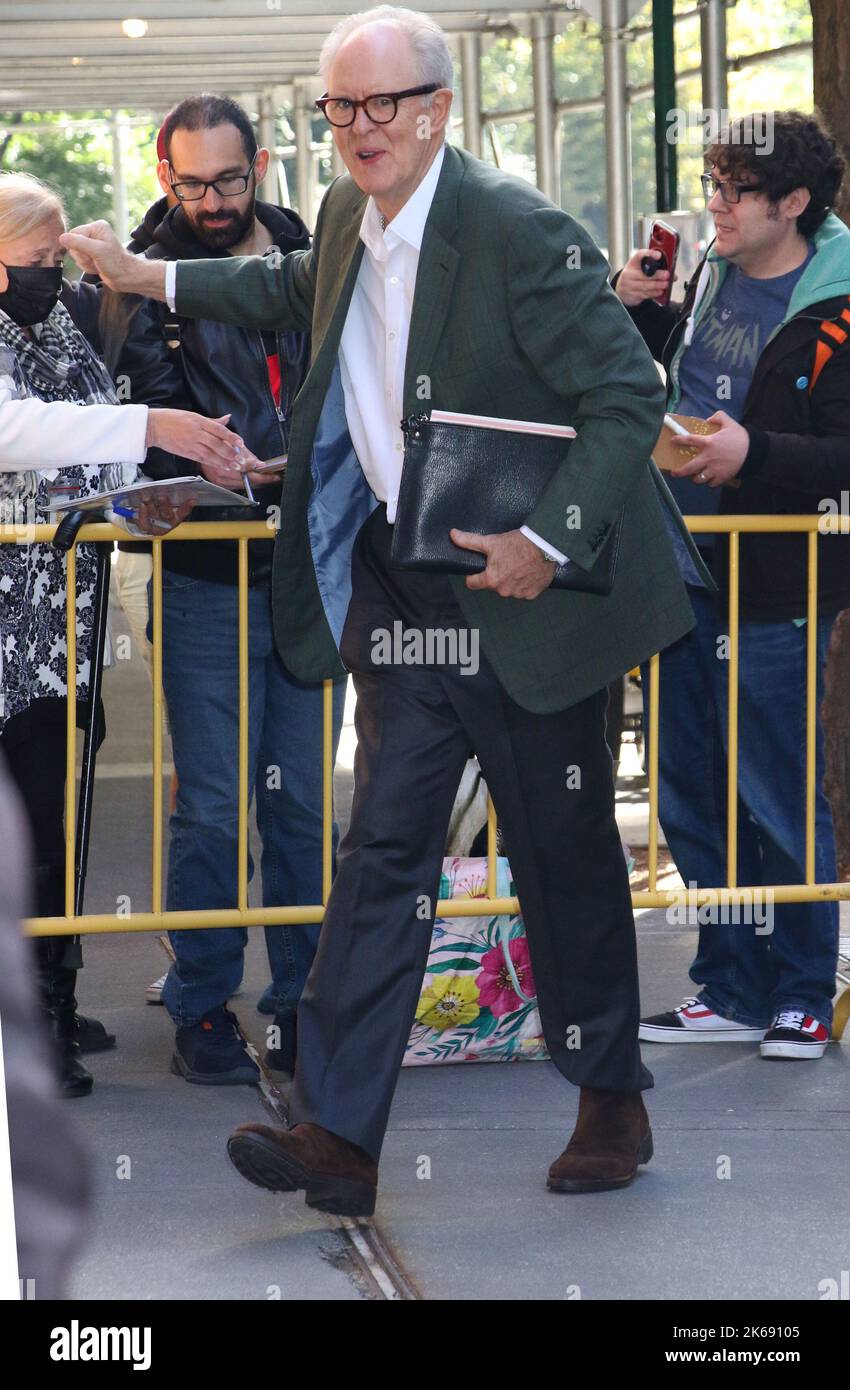 Anne Hathaway and John Lithgow at The View -PICTURED: John Lithgow ...