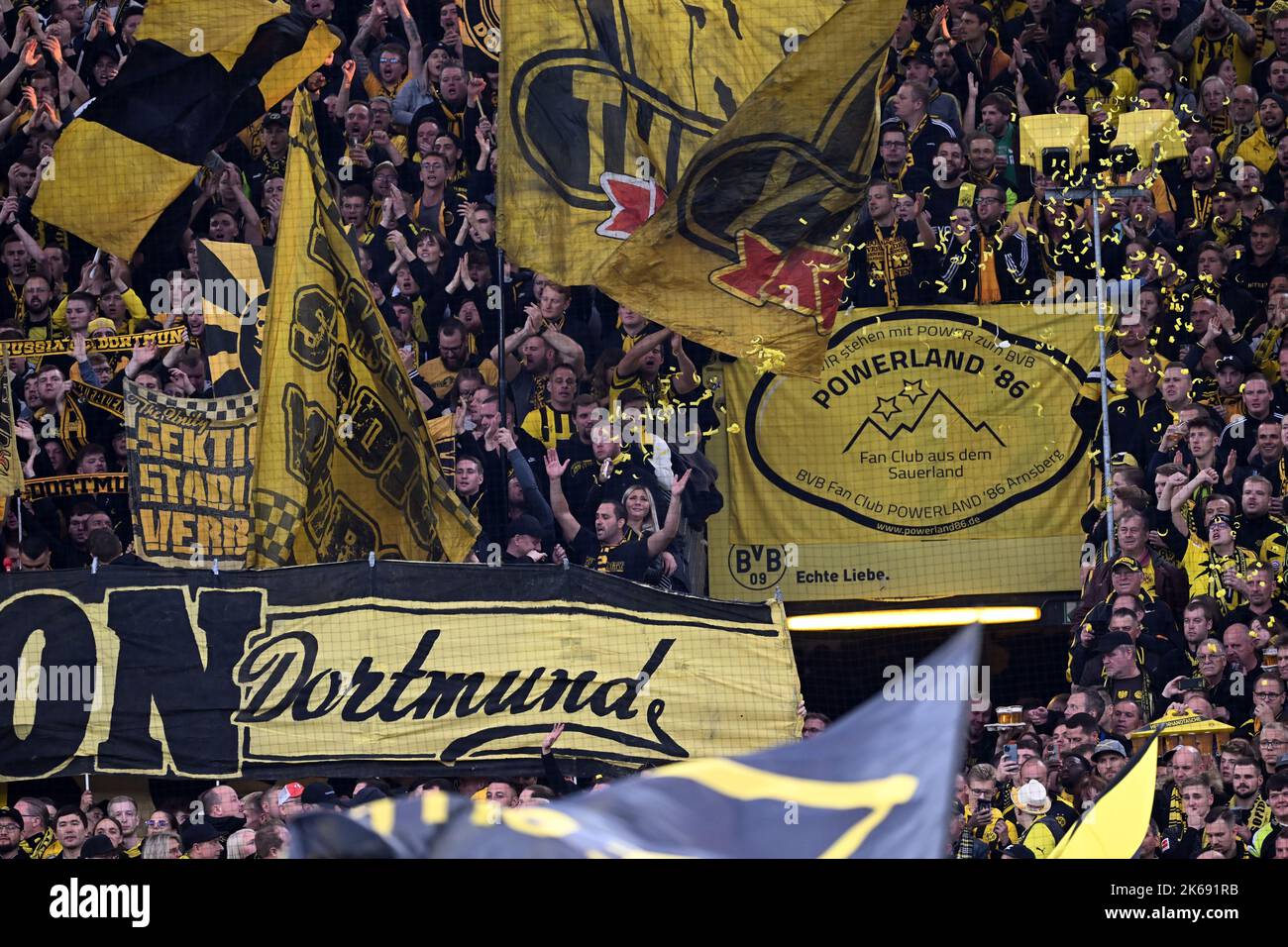Naples, Italy. 12th Oct, 2022. DORTMUND - Borussia Dortmund supporters ...