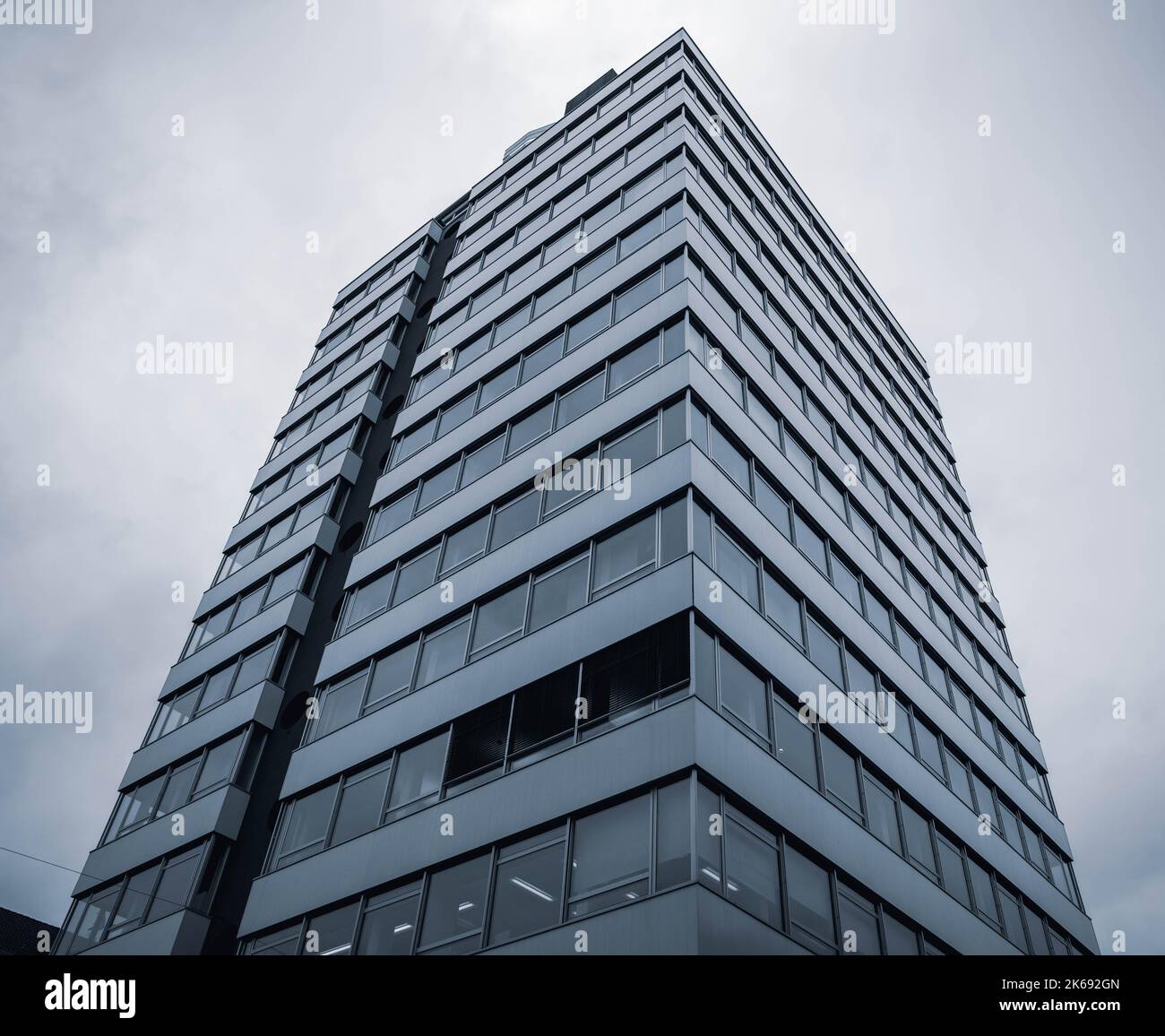 Commercial glass hi-res stock photography and images - Alamy