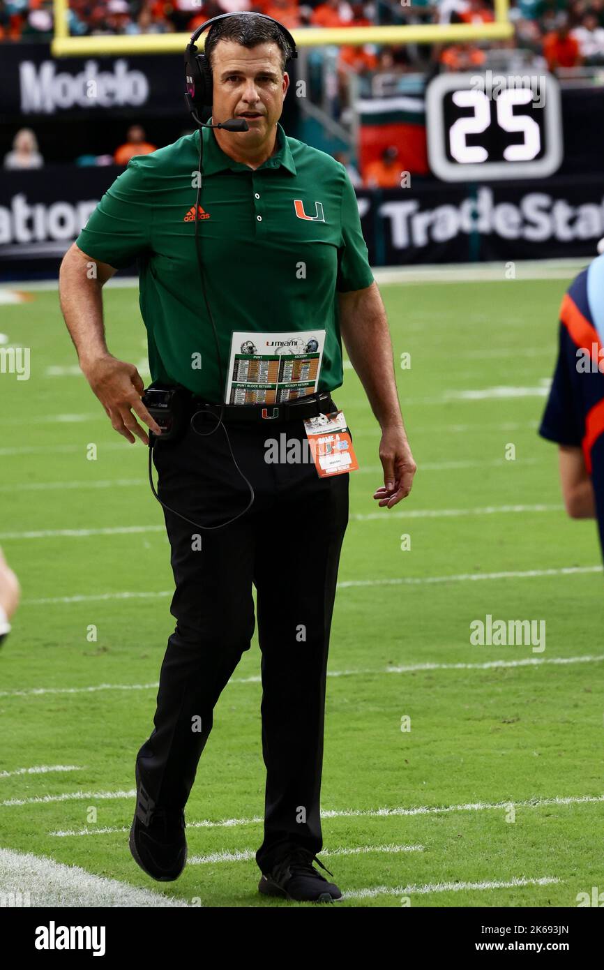 Miami fl head coach mario cristobal hi-res stock photography and images ...