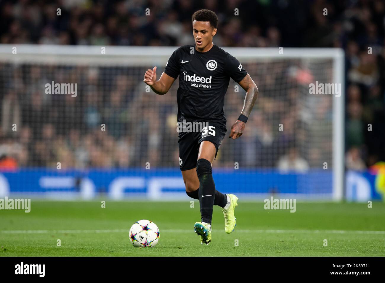 Tuta eintracht frankfurt hi-res stock photography and images - Alamy