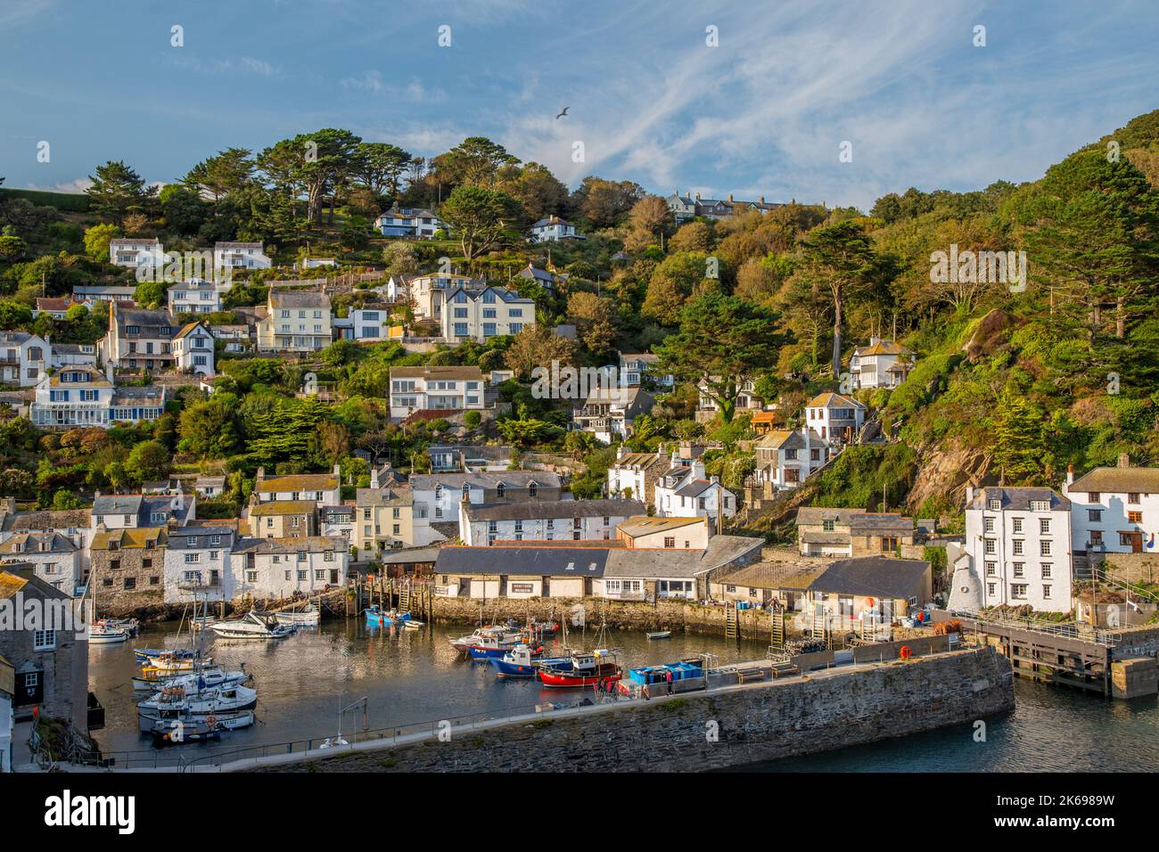 Polperro fishing village harbour, Cornwall Stock Photo - Alamy