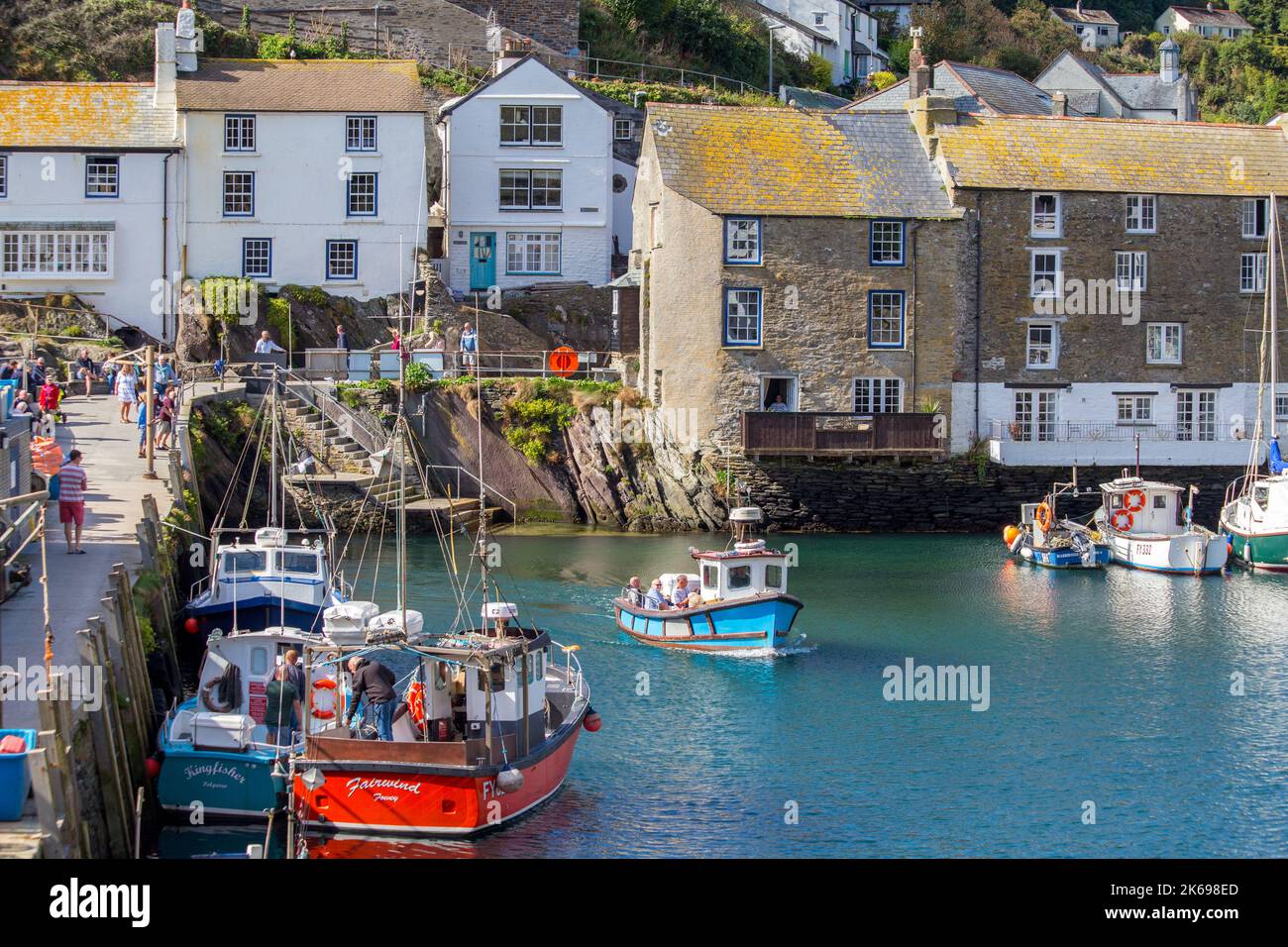 Polperro fishing village harbour, Cornwall Stock Photo - Alamy