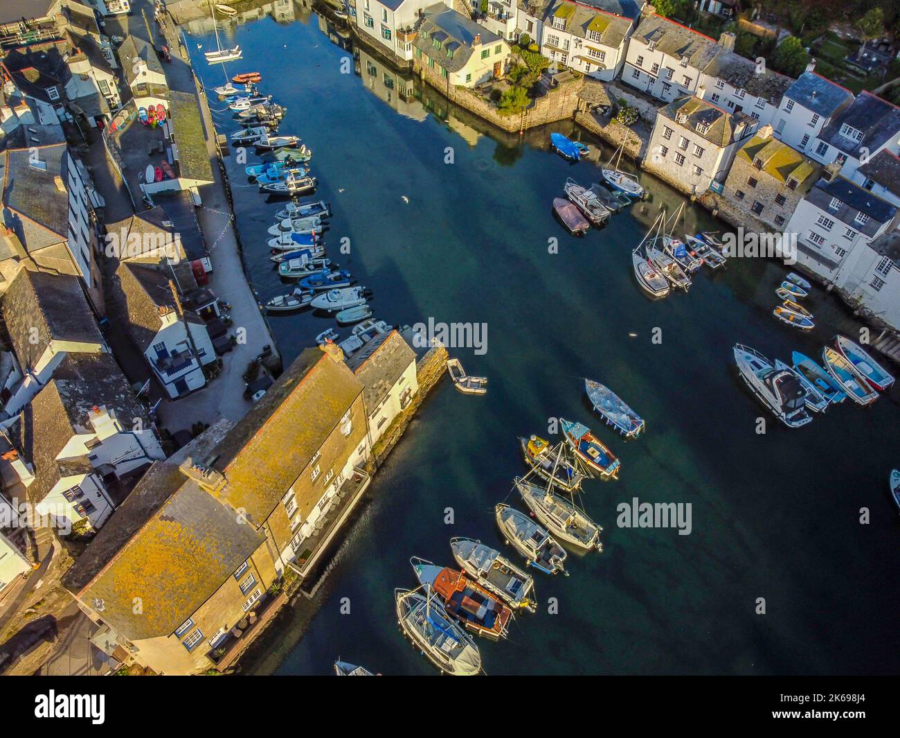 Polperro fishing village harbour, Cornwall Stock Photo - Alamy