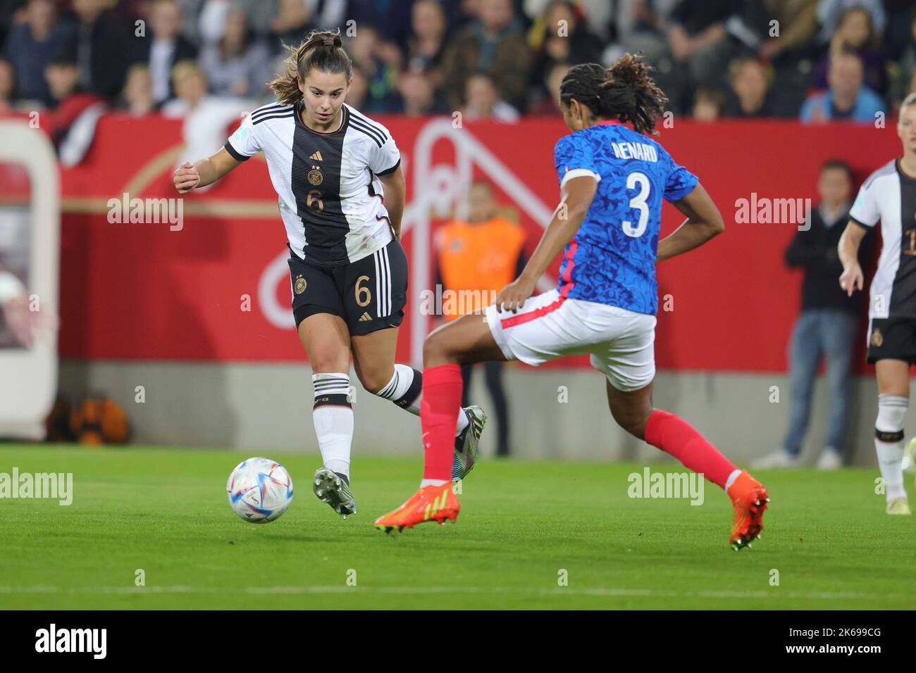 Dresden, Deutschland. 07th Oct, 2022. firo: October 7th, 2022, football ...