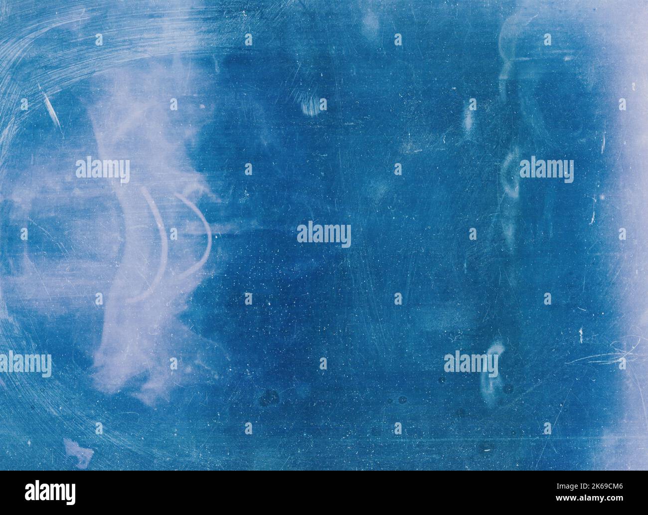 dust scratches overlay old faded texture grain Stock Photo - Alamy