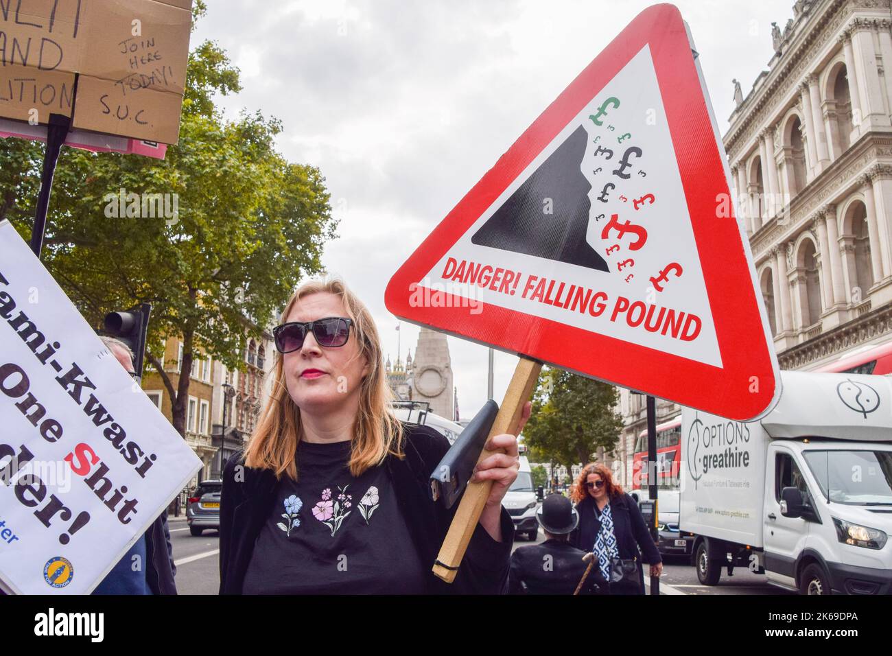 Anti liz truss placard hi-res stock photography and images - Alamy