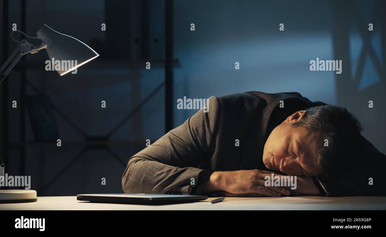 Nap room office hi-res stock photography and images - Alamy