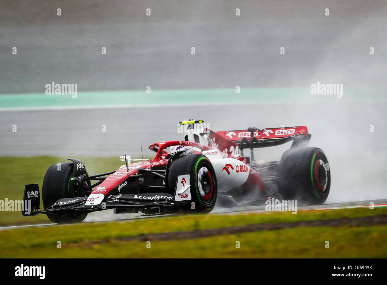 #24 Guanyu Zhou (CHN, Alfa Romeo F1 Team ORLEN), F1 Grand Prix of Japan at Suzuka International ...