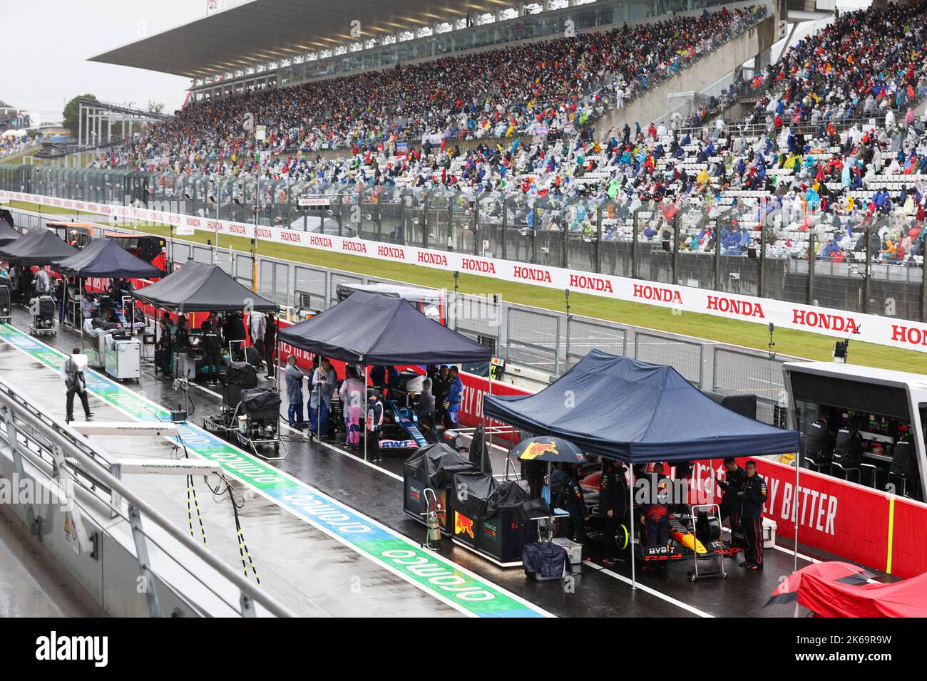 Suzuka, Japan. 9th Oct, 2022. #11 Sergio Perez (MEX, Oracle Red Bull ...