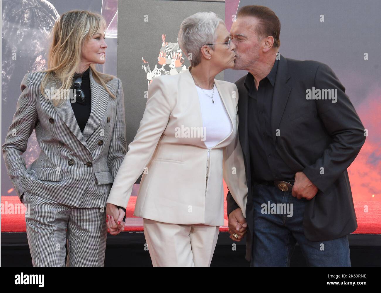 Los Angeles, USA. 12th Oct, 2022. (L-R) Melanie Griffith, Jamie Lee ...