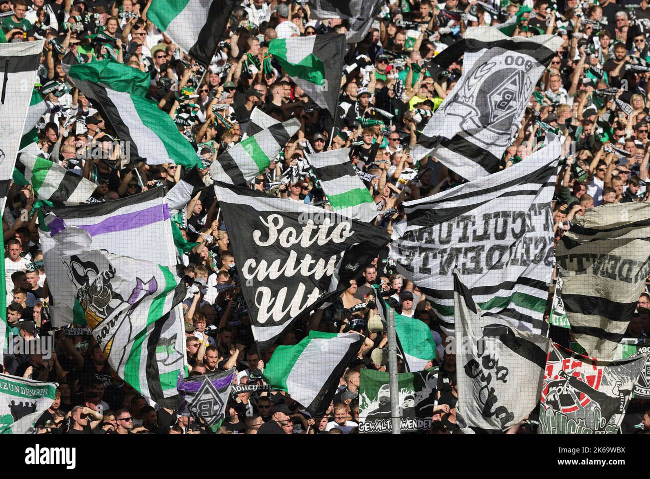 Monchengladbach flag hi-res stock photography and images - Alamy Monchengladbach flag hi-res stock photography and images - Alamy