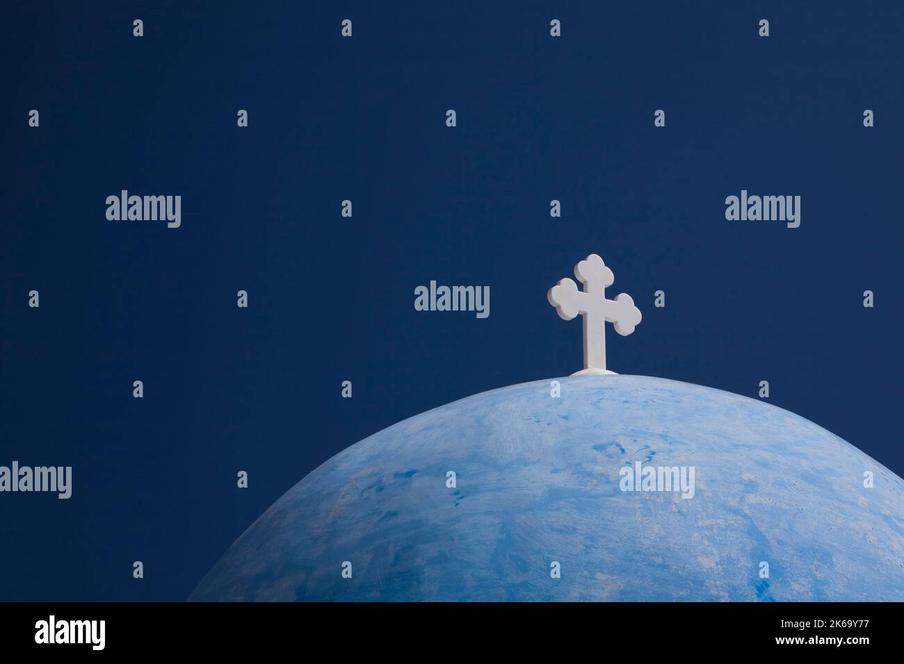 Blue coloured dome hi-res stock photography and images - Alamy
