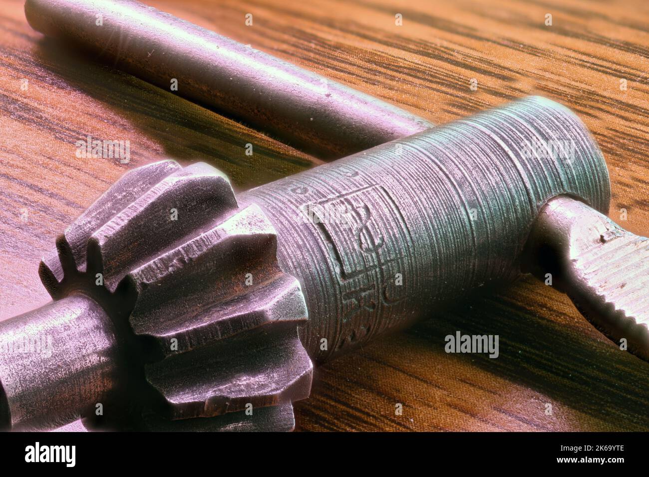 Well Used Vintage Drill Chuck Stock Photo - Alamy