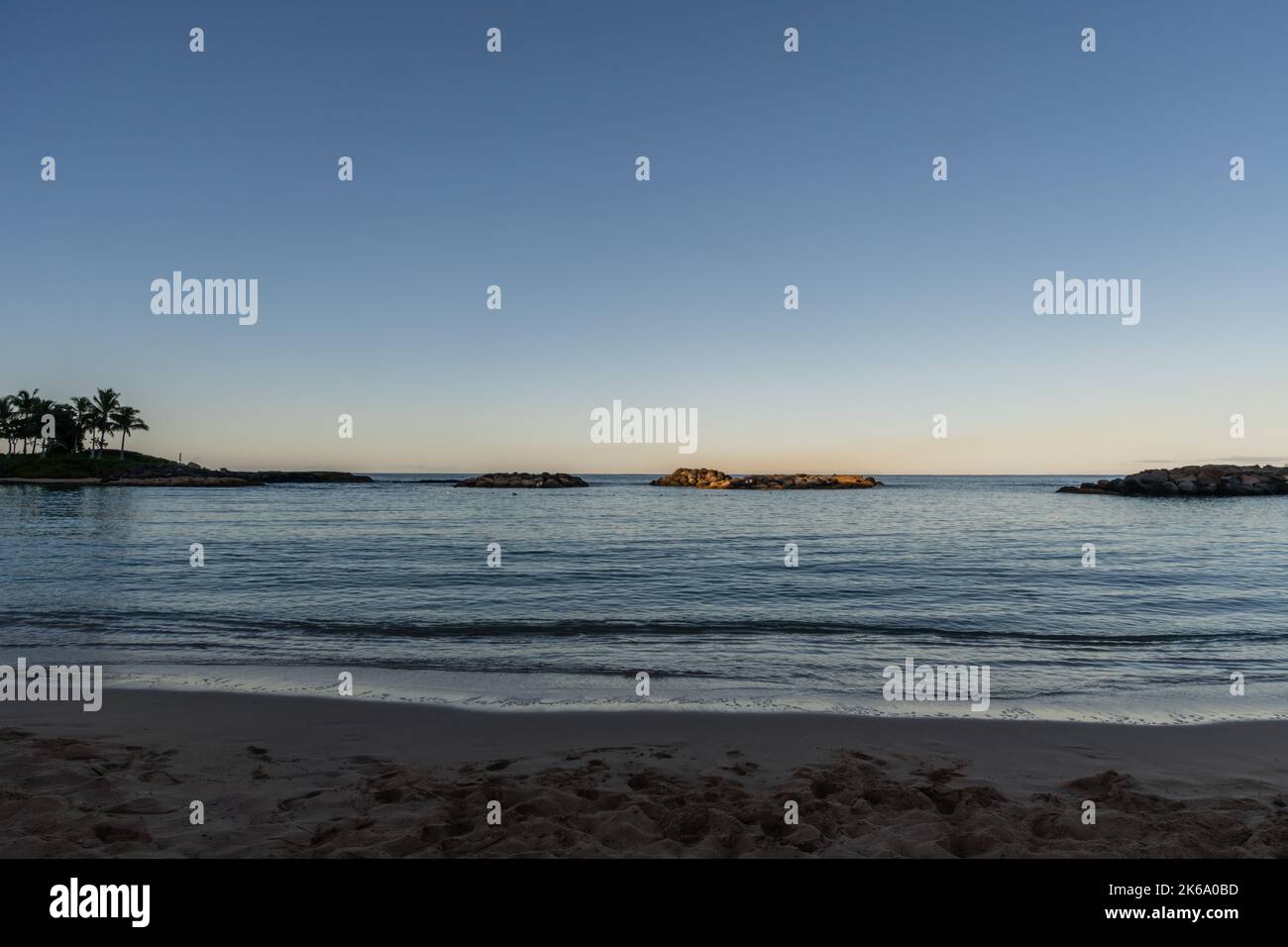 Scenic lagoon vista on Oahu, Hawaii, in early morning Stock Photo - Alamy
