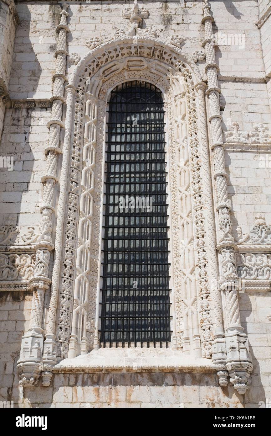 Long arched window and architectural details at Jeronimos Monastery ...