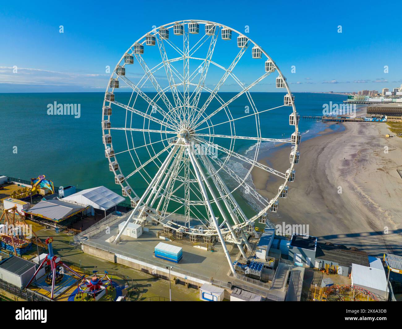 Ferris Wheel on Steel Pier next to Boardwalk in Atlantic City, New ...