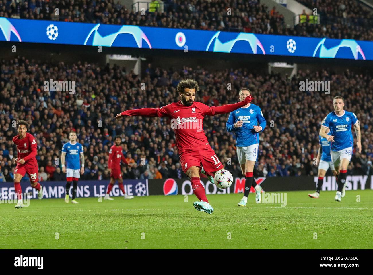Rangers liverpool ibrox salah hi-res stock photography and images - Alamy