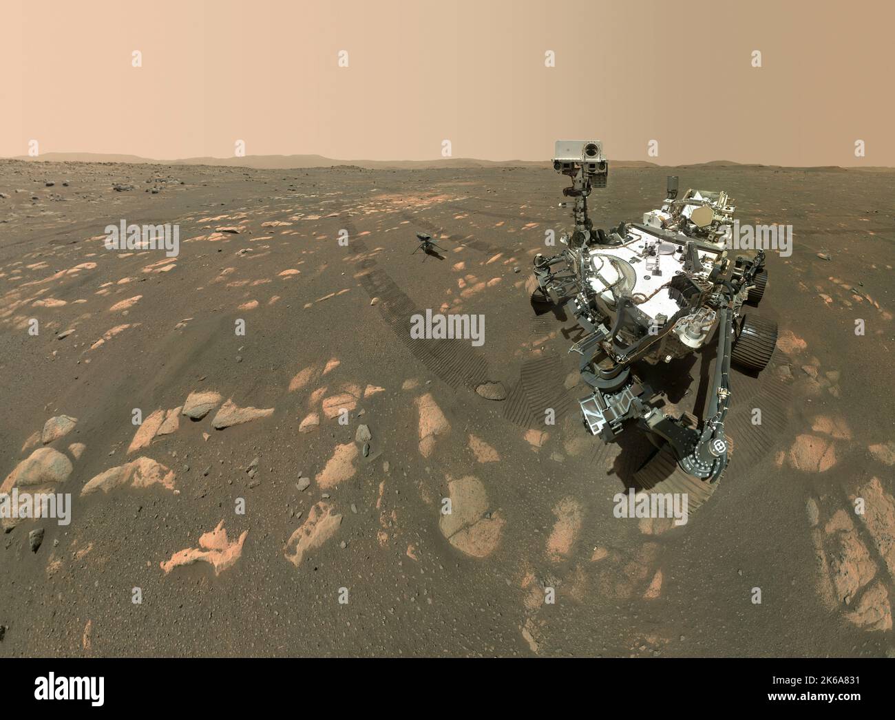 Self-portrait of the Mars Perseverance rover with the Ingenuity ...