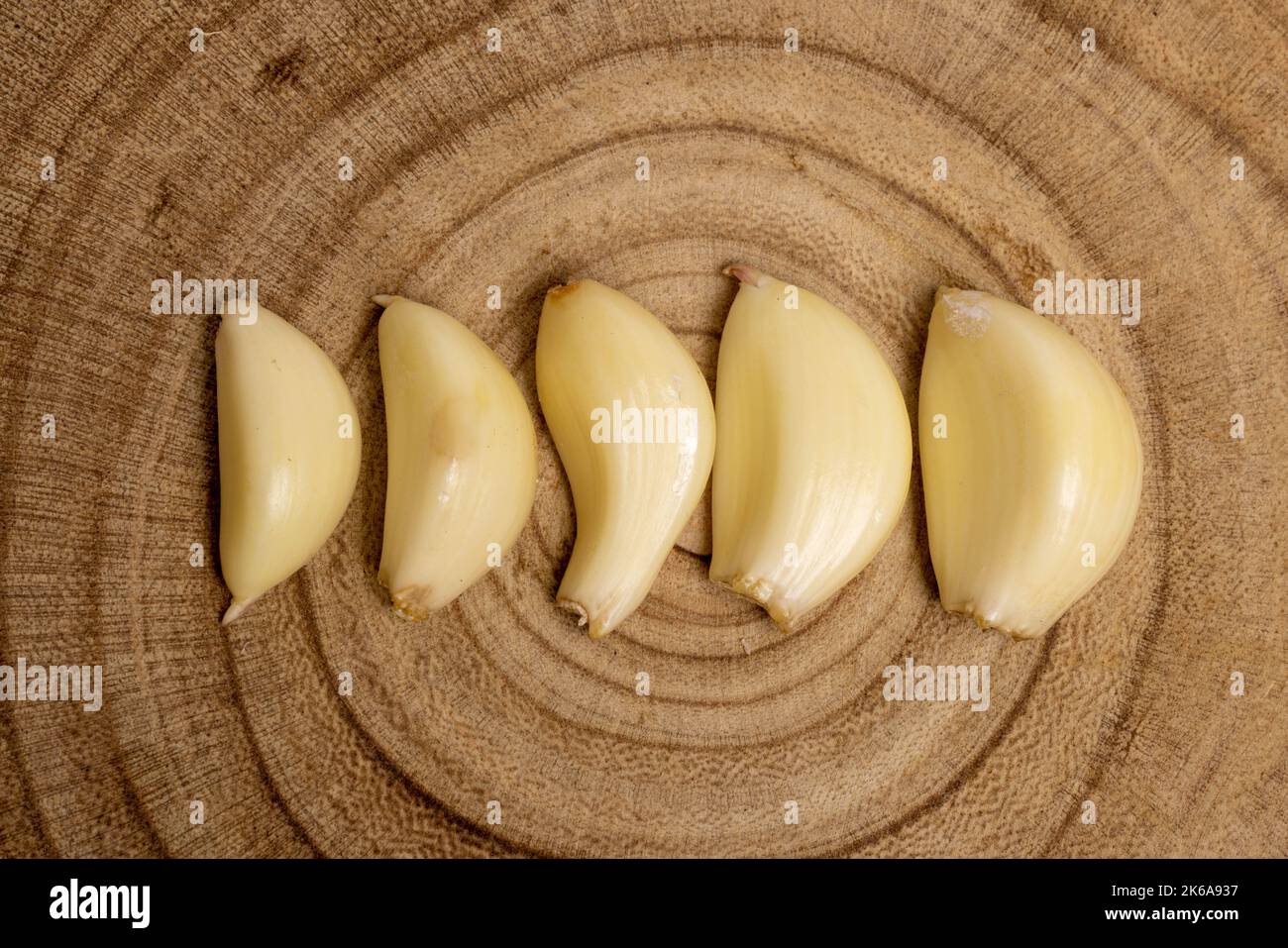 Falling garlic, isolated on white background, clipping path, full depth ...