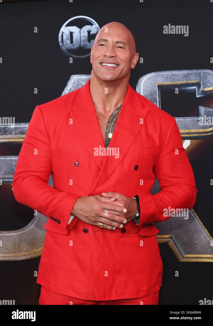Dwayne johnson new york oct 12 2022 hi-res stock photography and images ...