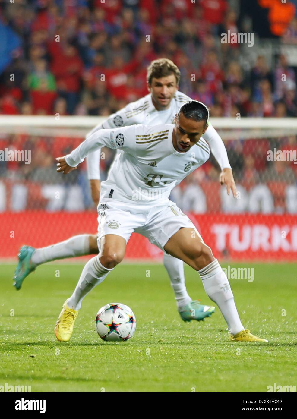 Fussball championsleague match in pilzen hi-res stock photography and ...