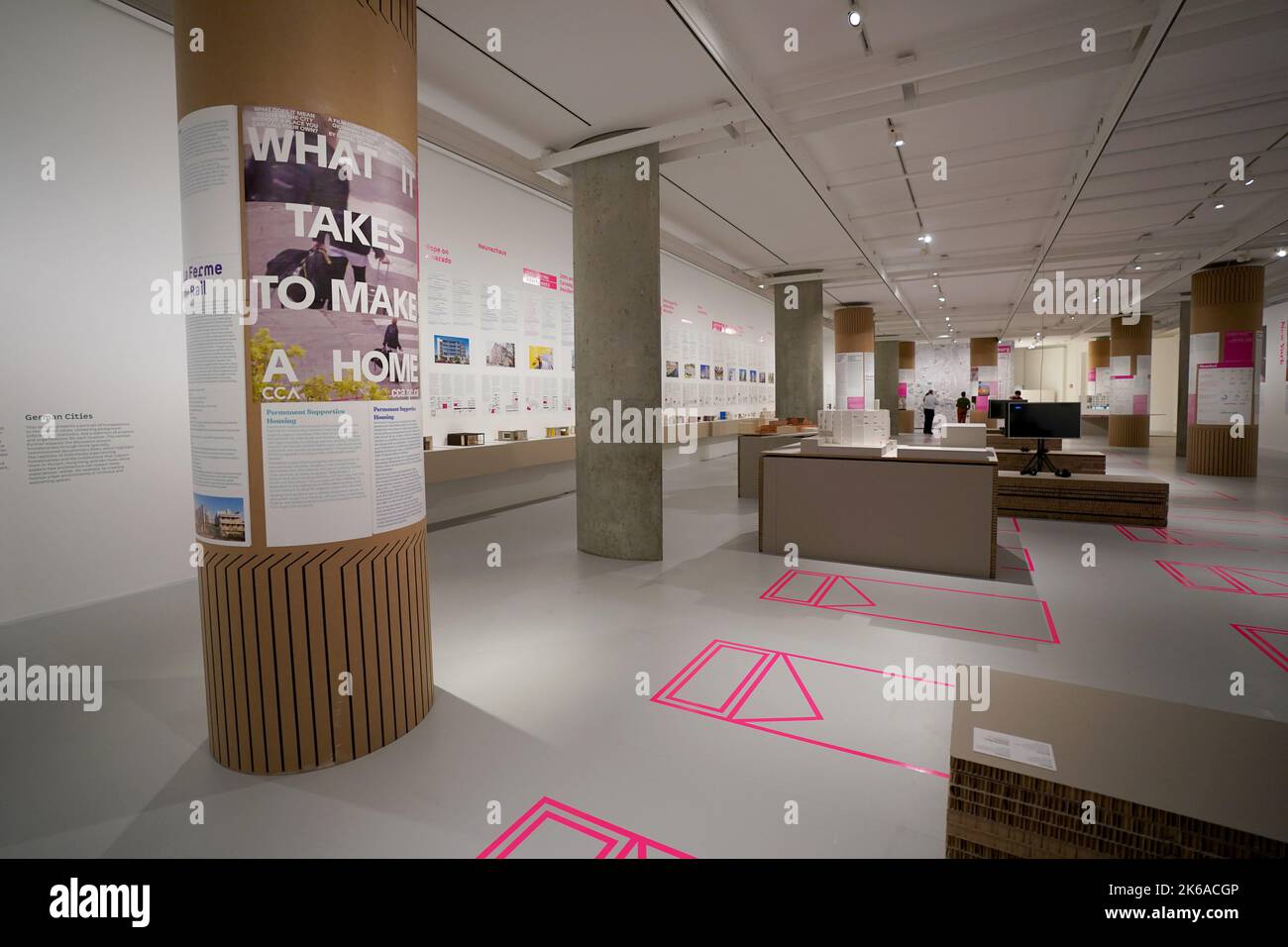 Hamburg, Germany. 11th Oct, 2022. View of the exhibition "Who's Next ...