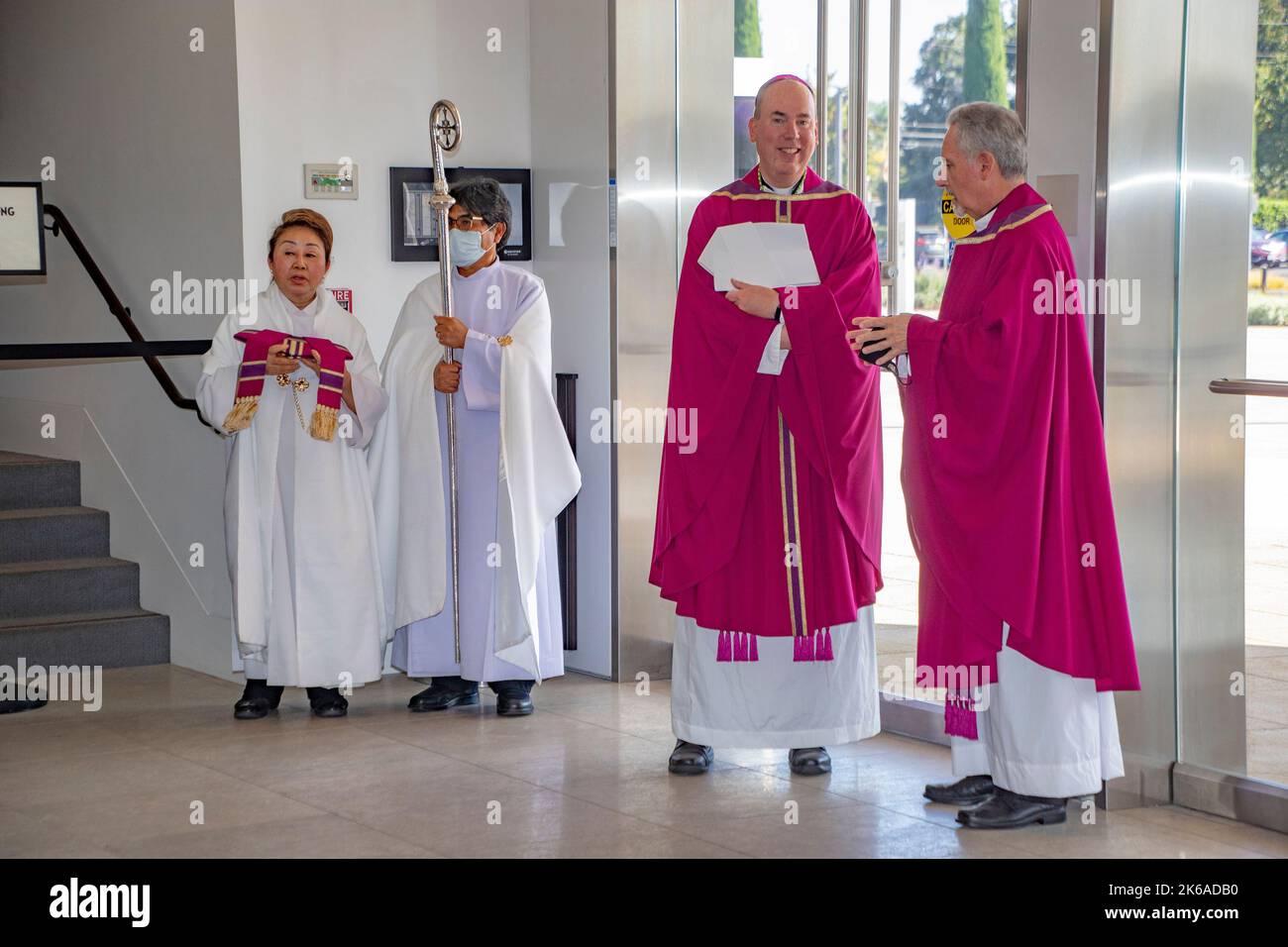 Priest purple robe hi-res stock photography and images - Alamy