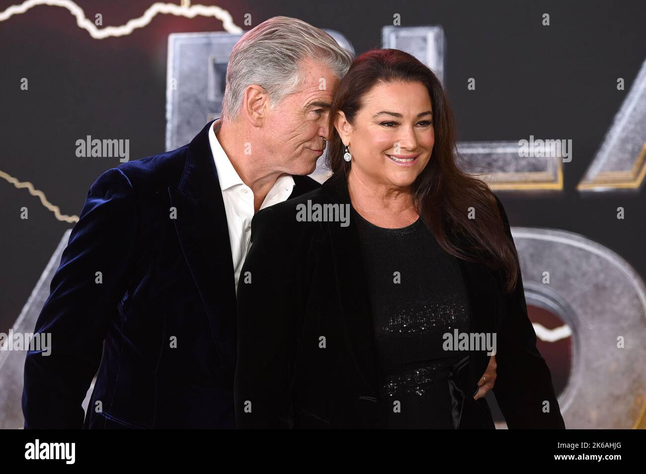 New York, USA. 12th Oct, 2022. (L-R) Actor Pierce Brosnan and Keely ...