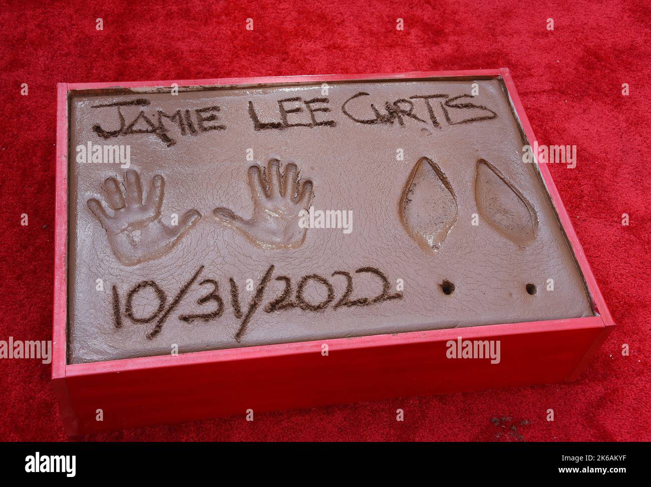 Los Angeles, USA. 12th Oct, 2022. Jamie Lee Curtis Hand and Footprints ...