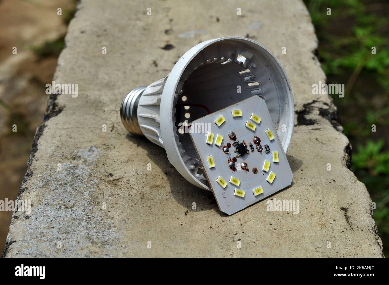 Broken led hi-res stock photography and images - Alamy