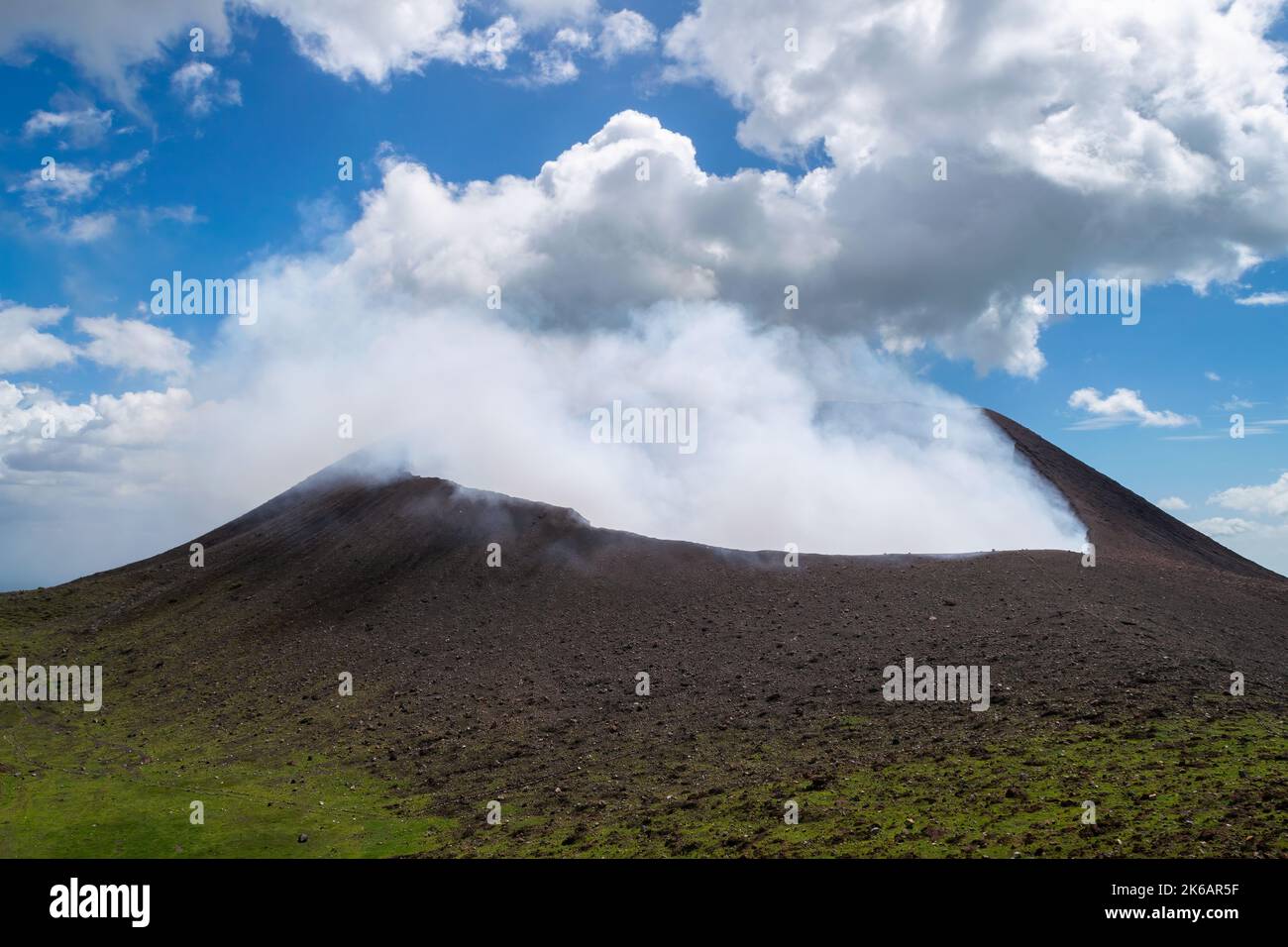Volcano and nicaragua and aerial hi-res stock photography and images ...
