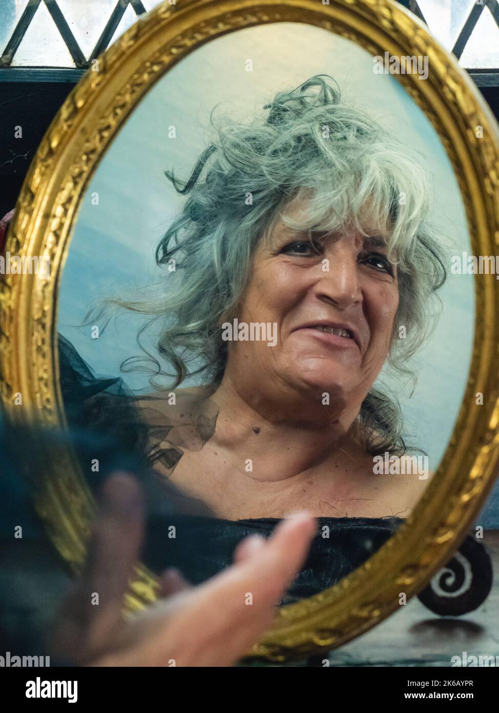 Woman nightmare retro hi-res stock photography and images - Alamy