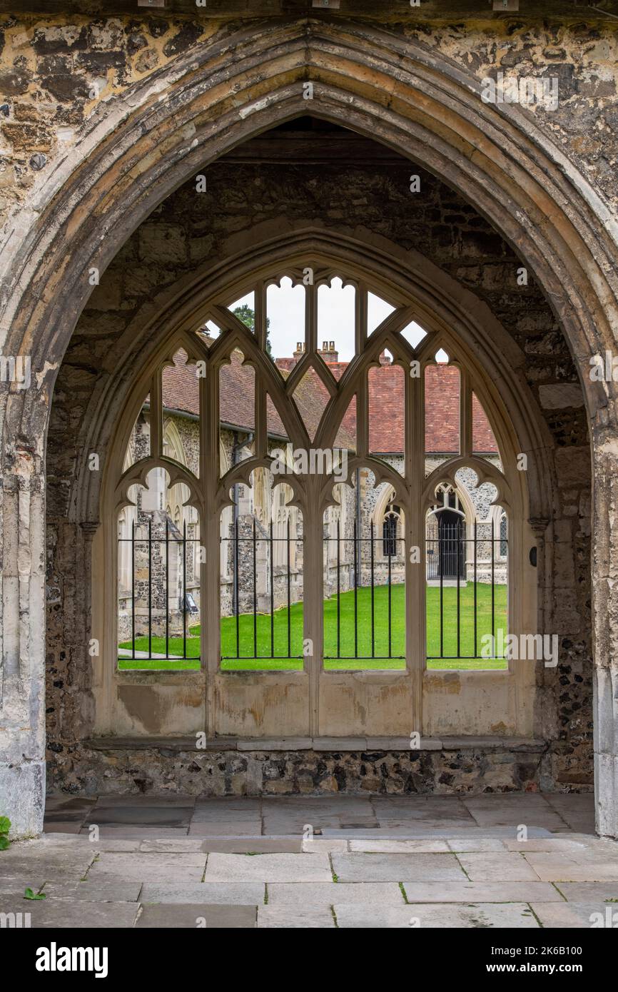gothic architecture, gothic stone tracery, architectural detail ...