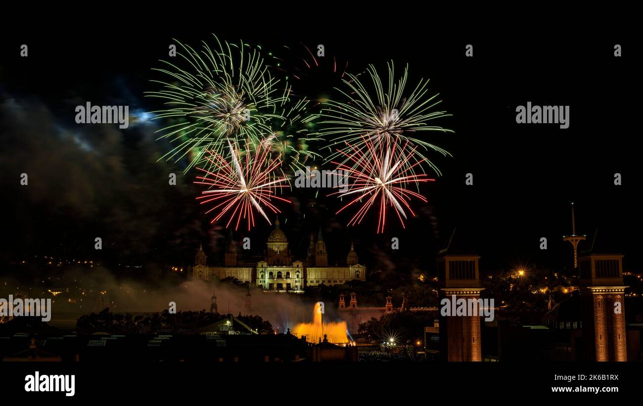 Pyromusical and fireworks of La Mercè 2022 on Maria Cristina avenue in ...