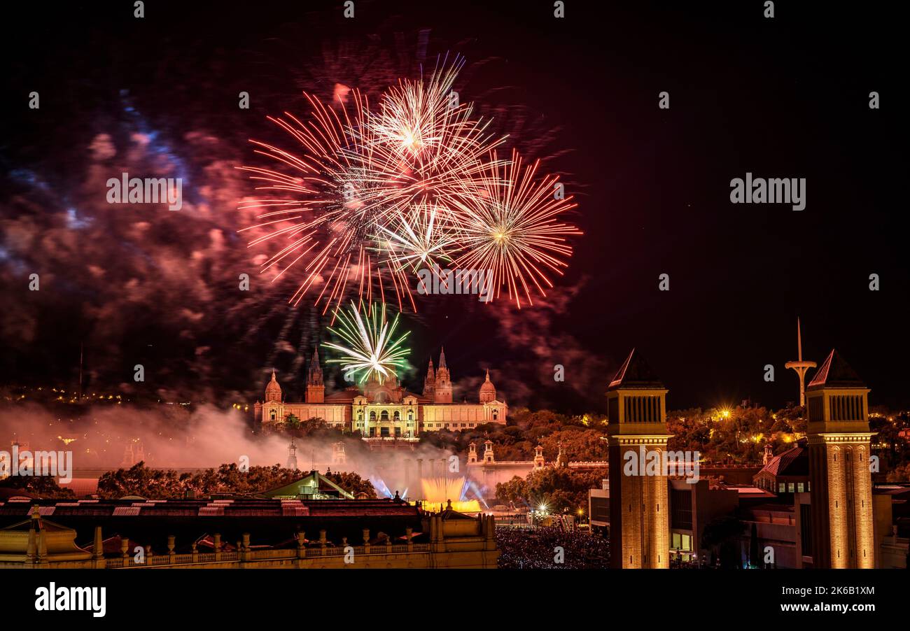 Pyromusical and fireworks of La Mercè 2022 on Maria Cristina avenue in ...