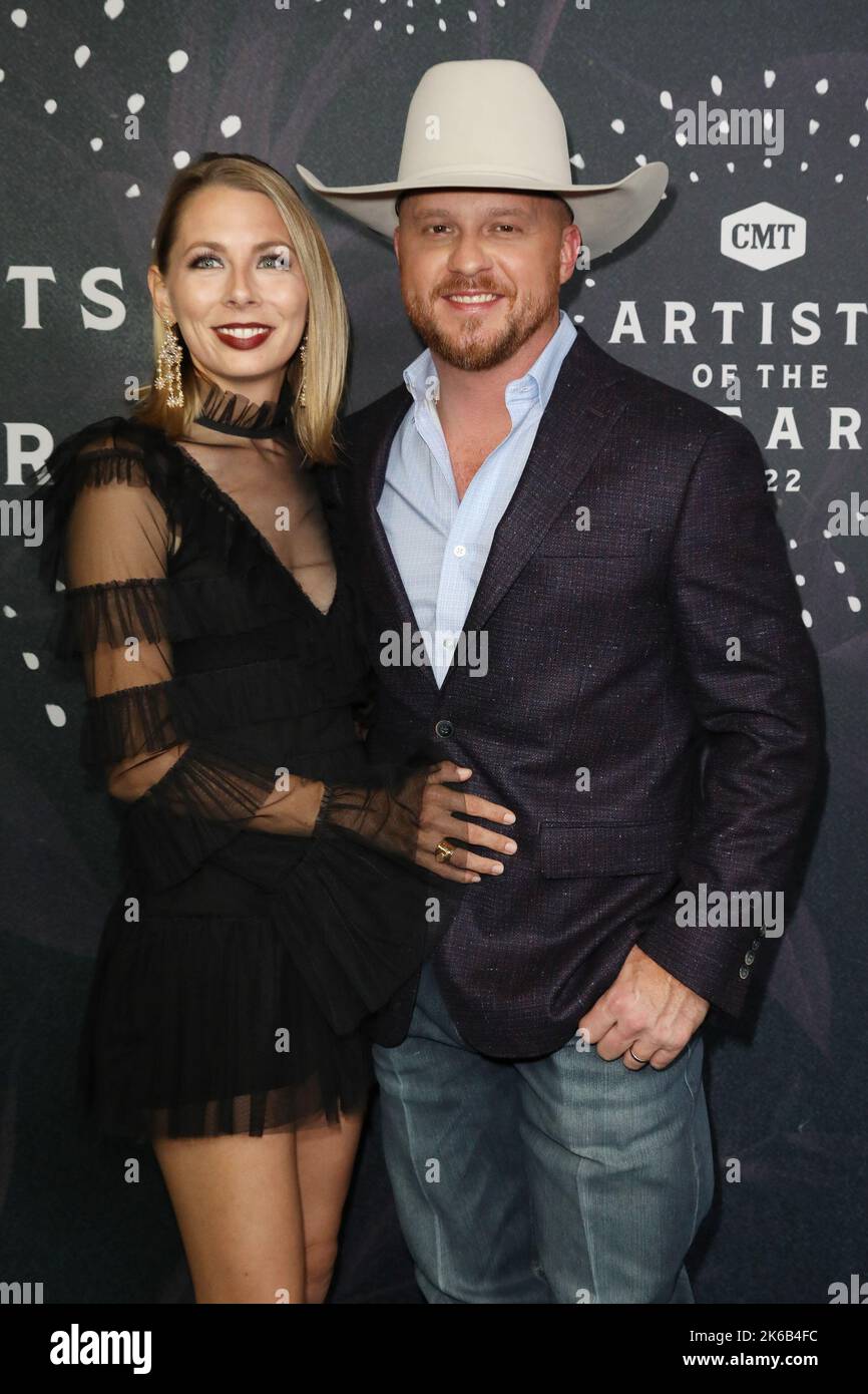 Nashville, Tennessee, USA. 12th Oct, 2022. Cody Johnson and Brandi ...
