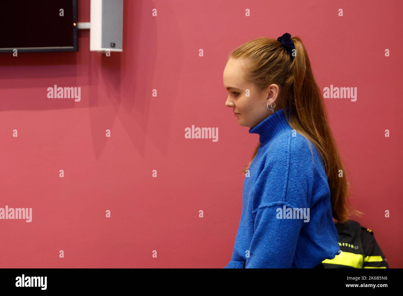 2022-10-13 09:20:46 LELYSTAD - Lisa, friend of Carlo Heuvelman, prior ...