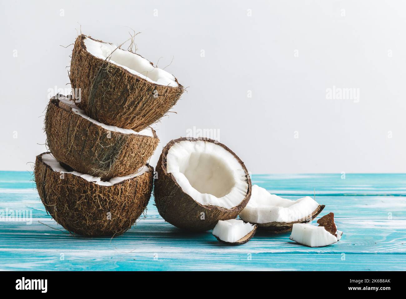 Coconut shell hard oil hi-res stock photography and images - Alamy