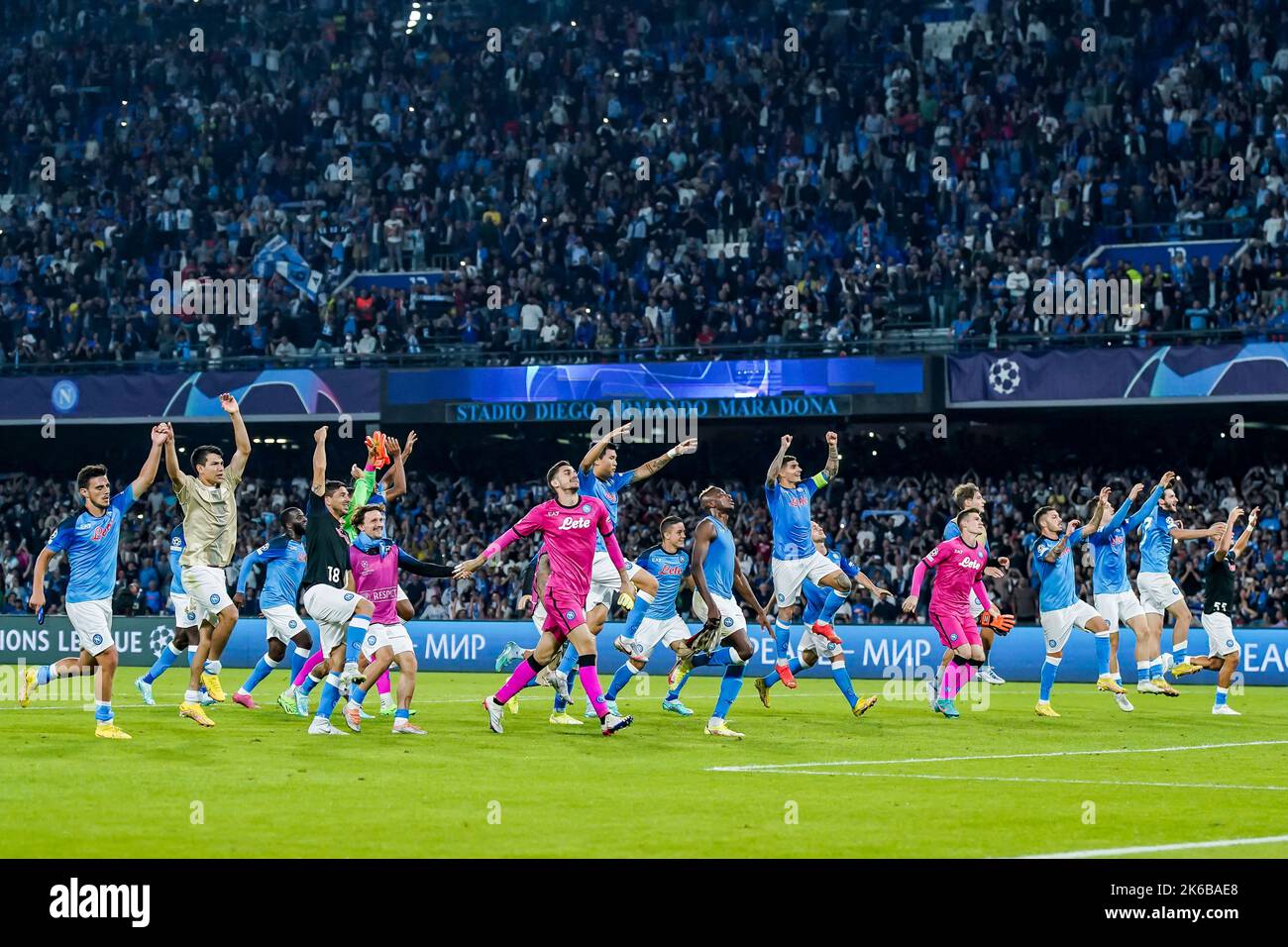 12-10-2022: Sport: Napoli v Ajax NAPELS, ITALY - OCTOBER 12: Players of ...