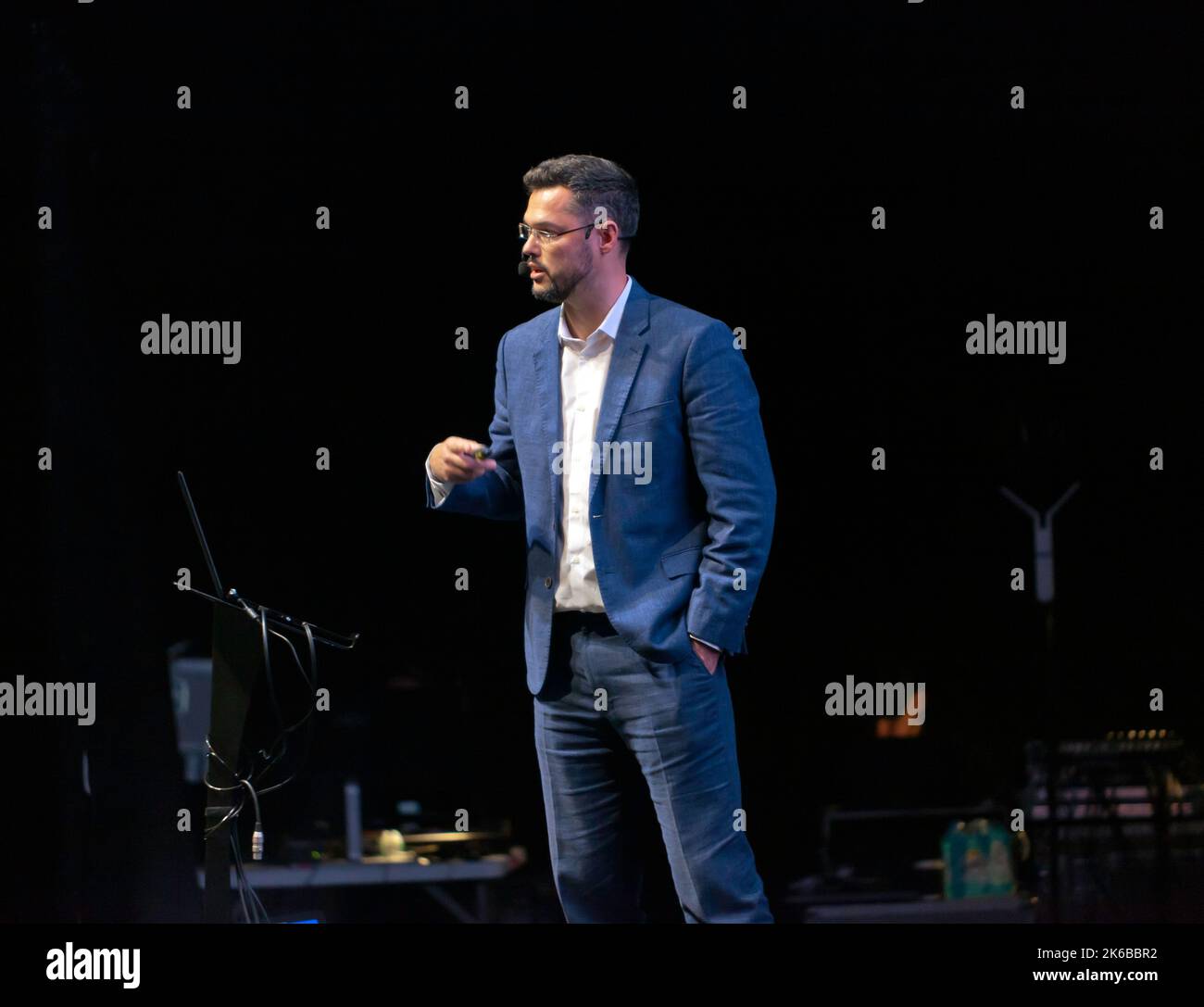 Joe Milnes, explains how his team at Joint European Torus, used a ...