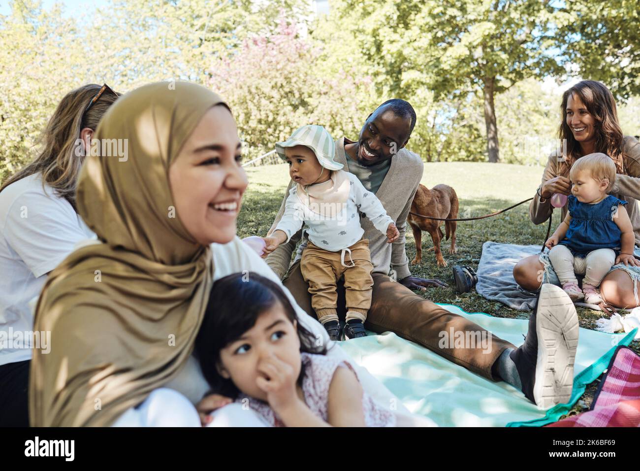 African mother and baby in daycare hi-res stock photography and images ...