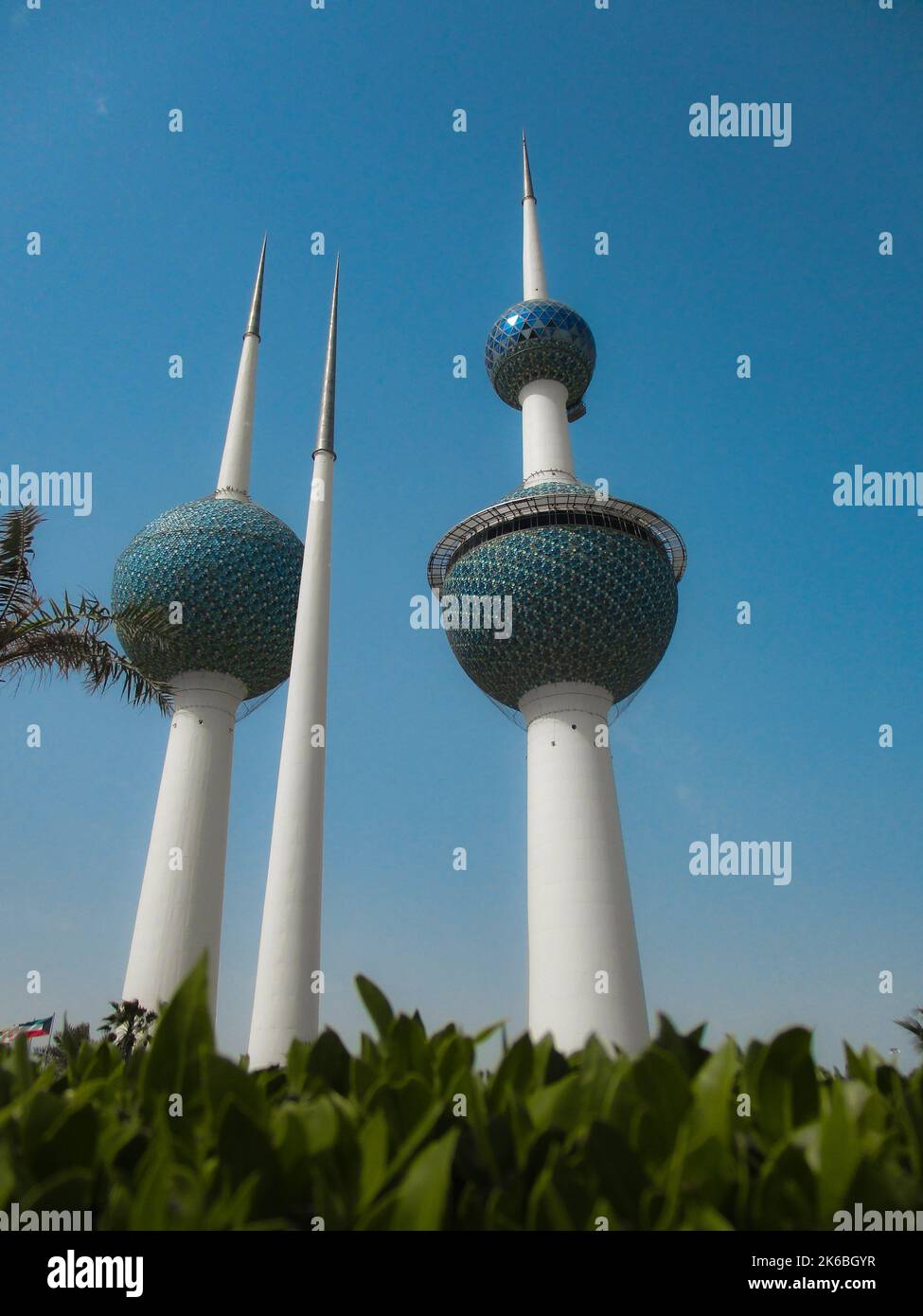 A vertical shot of futuristic of the Kuwait Towers Stock Photo - Alamy
