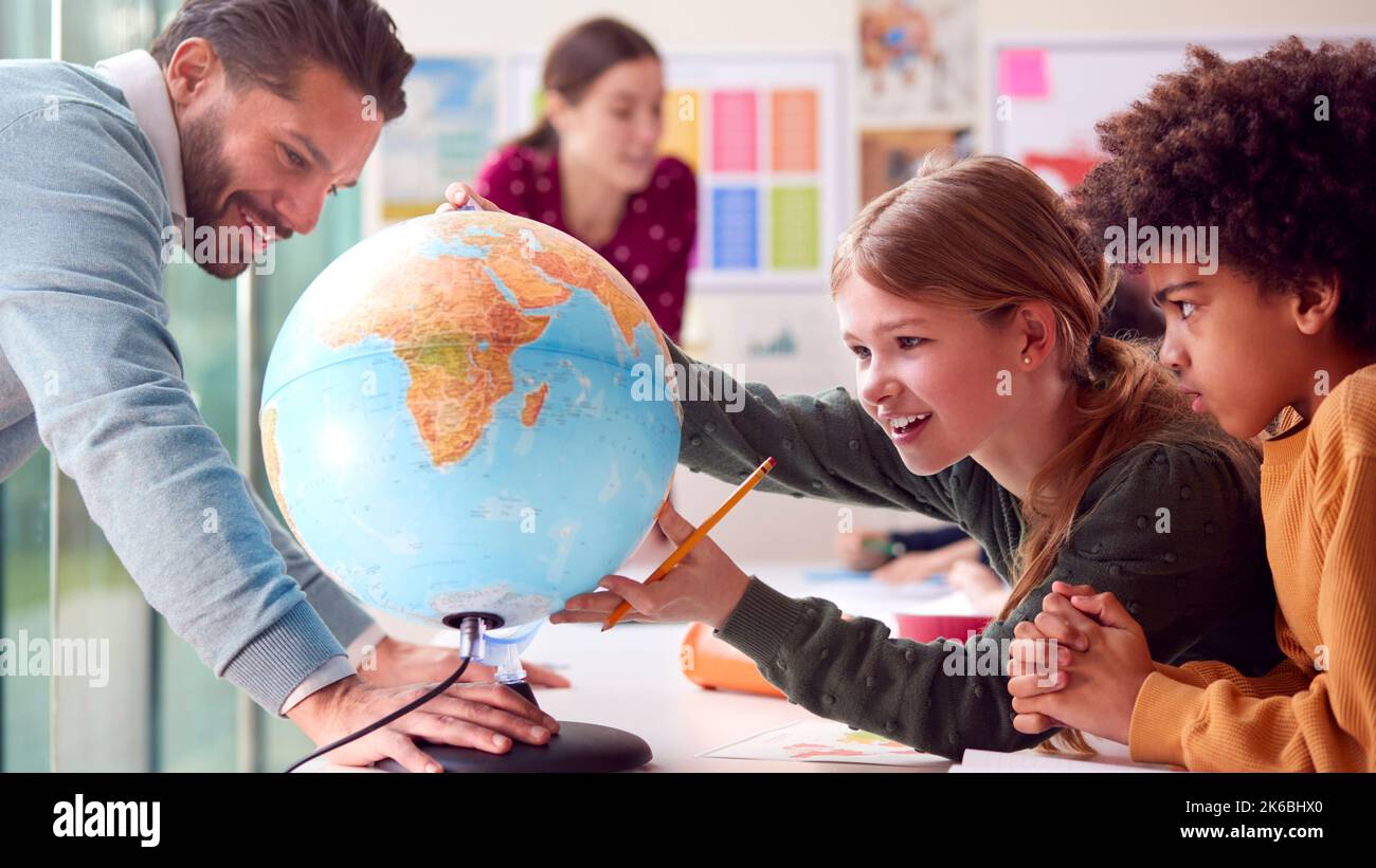 Geography lesson hi-res stock photography and images - Alamy