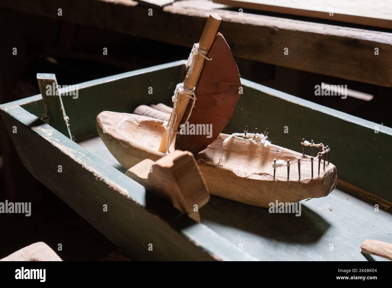 Small wood sailing ship hi-res stock photography and images - Alamy